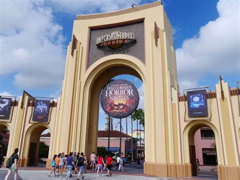 Universal Studios Entrance