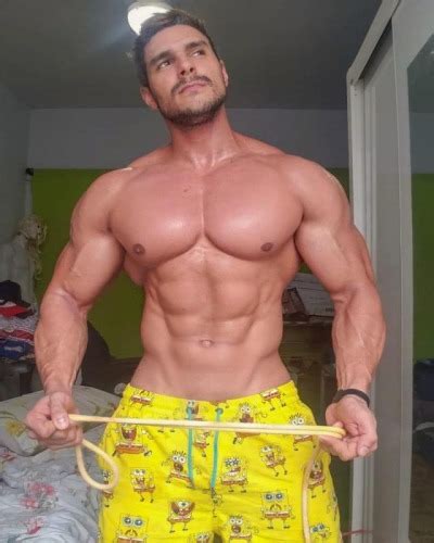 Chiseled Stud Tumbex