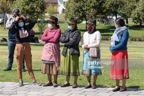 Ecuador Indigenous Women Protest Photos And Premium High Res Pictures