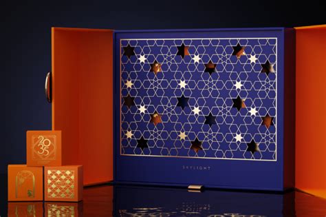 Mooncake Gift Box Set 1 Tianyun Yayue By BXL Packaging Design