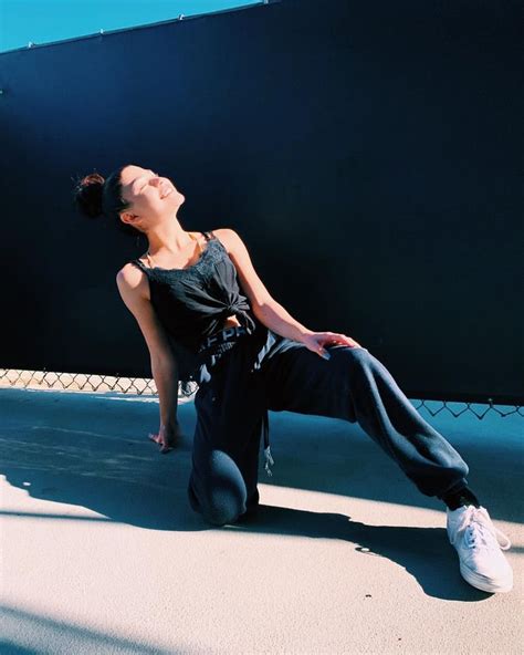 Annie Grace ♡ Annieleblanc • Instagram Photos And Videos Fotos