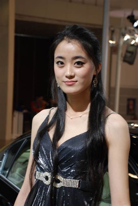 青岛车展美女模特图片新浪汽车新浪网