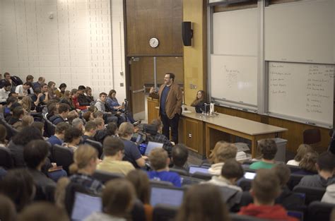 Brandon Sandersons 2025 Guide To Plot Lecture 2