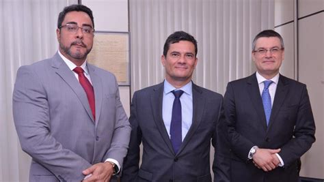 Ministro Moro Se Reúne Com Juiz Marcelo Bretas No Rio De Janeiro