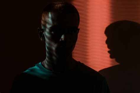 O Que é O Gaslighting E Como Lidar Com Ele Em Relacionamentos