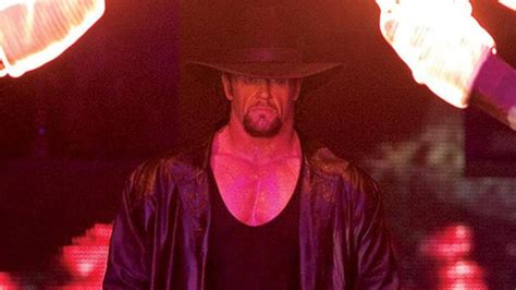 Former Wwe Superstar Doesnt Think 39 Year Old Star Can Be A Locker