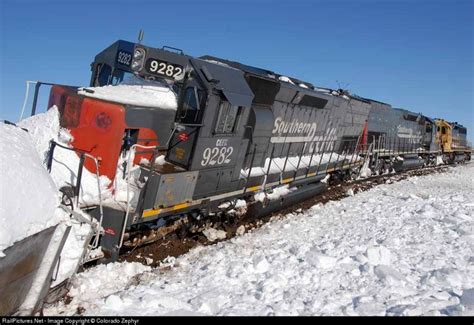 Cefx 9282 Cit Equipment Finance Corp Cefx Emd Sd45t 2 At Kanorado Kansas By Colorado Zephyr