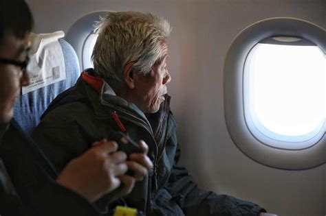 图集直击｜滞留印度54年，年近八旬中国老兵王琪坚持返乡梦终圆快看澎湃新闻 The Paper
