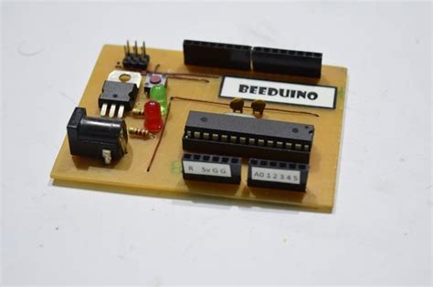 Beeduino Homemade Arduino Uno For 6
