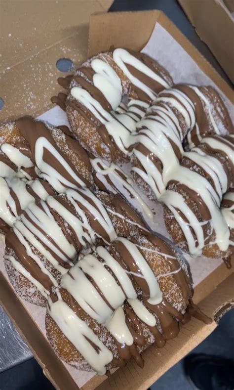 Dozen Donuts Sals Desserts