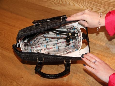 Meet Londons Funkiest Bags Vendula Handbags Bagstowear
