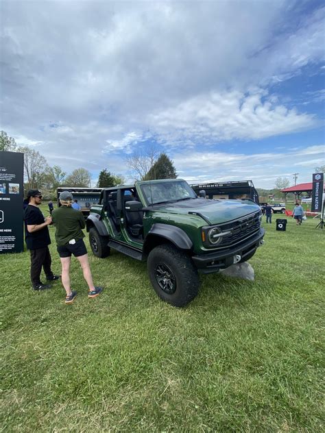 Eruption Green Raptor And Desert Sand Everglades At Bronco Super