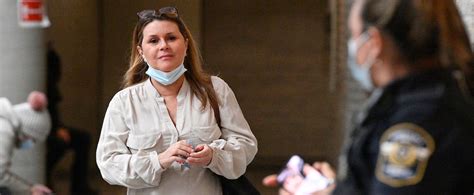 Geneviève Sabourin Encore Rattrapée Par Son Passé Jdm