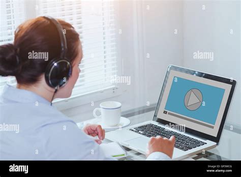 Tutorial Hi Res Stock Photography And Images Alamy
