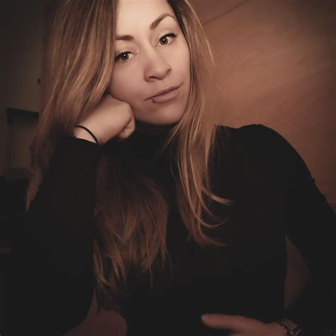 Sarah Cujas E Commerce Customer Service Manager Modarim Wasila Gmbh