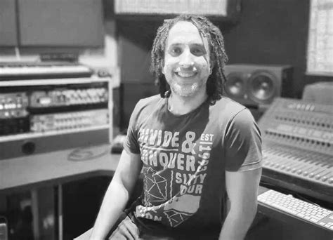 Ash Maklad Music Promotion Platinum Artist Development