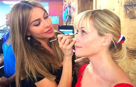 Sofía Vergara Modelo Actriz Y Ahora Maquilladora