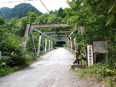 山ガールにおすすめの温泉山歩き。 歩いてしか行けない秘湯「手白澤温泉」に行ってみた！ Hyakkei ドットヒャッケイ