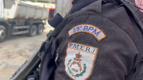 pmerj on Twitter Registro da retirada de barreiras físicas realizada