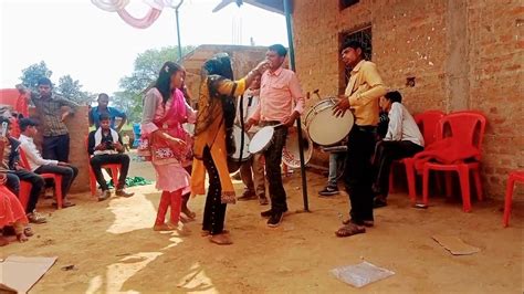 सीधी जिले का आदिवासी लड़कियों का बहुत खूबसूरत देसी बैंड बाजा Youtube