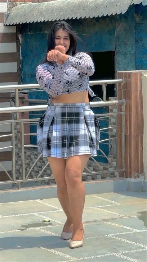 Jyotsna Yadav Gorgeous Women Dresses Curvy Women Outfits Beautiful