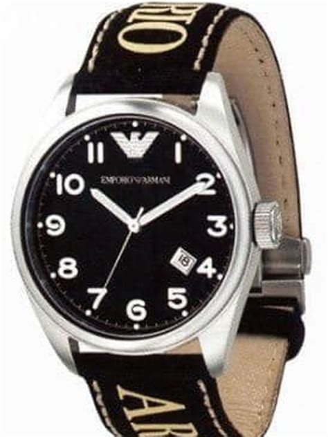 O Relógio Emporio Armani Masculino Ar506 Possui Uma Pulseira De Couro