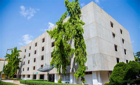 Knust Library To Offer 24 Hour Service During Mid Semester Exams