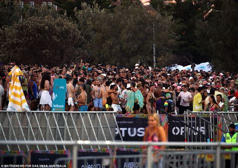 Sydney Worldpride Bondi Beach Party Revellers Arrive For Seven Hour