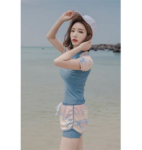 Alwaysagirl ใหม่ พร้อมส่ง ชุดว่ายน้ำขาสั้น ชุดว่ายน้ำแฟชั่น แขนสั้น ชุดว่ายน้ำสไตล์เกาหลี ไม่โป๊