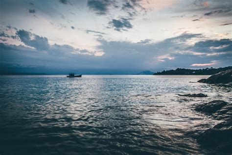 Dawn Daytime Dusk Evening Holiday Horizon Landscape Photos In 
