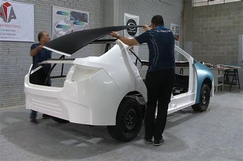 Carro elétrico brasileiro Lecar promete nacional até dezembro de Notícias Automotivas