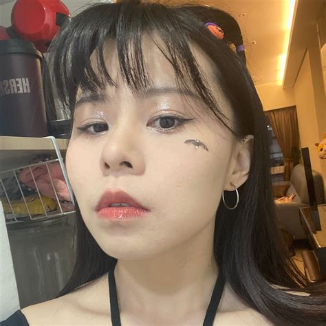 🎃🎃萬聖節妝容 落枕企鵝 Chenchiiiih Dcard