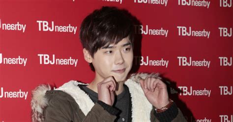 포토 이종석 팬사인회 여러분 안녕하세요 뿌잉뿌잉