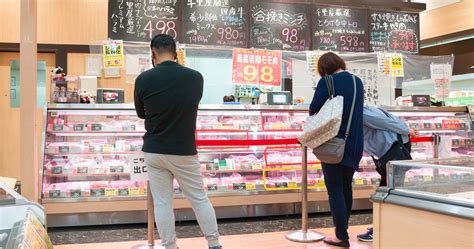 春闘賃上げ率は「26％」程度、物価上昇を上回る賃上げは困難 政策・マーケットラボ ダイヤモンド・オンライン
