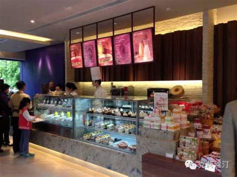 克莉丝汀上海门店纷纷“铁将军把门”，顾客卡券兑换难！克莉丝汀预付卡履约保证保险已经到期 周到上海