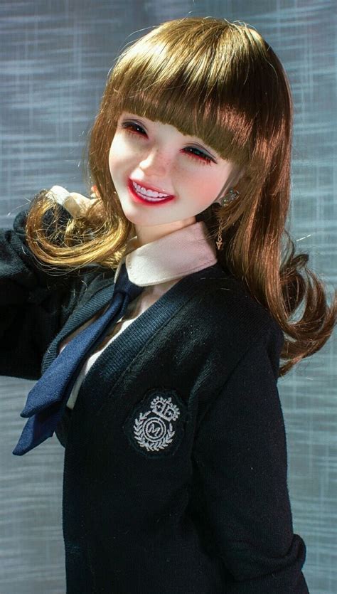 Pin By Emily Howard On Dolls Fashion Dolls Pretty Dolls Cute Dolls
