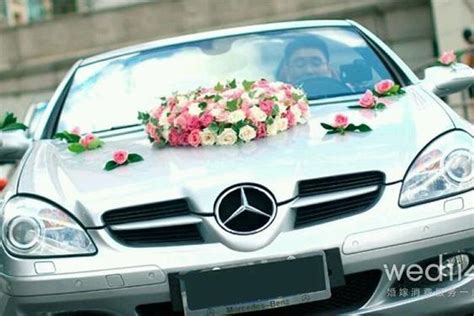 婚车上一般坐哪些人 主婚车一般选择什么车