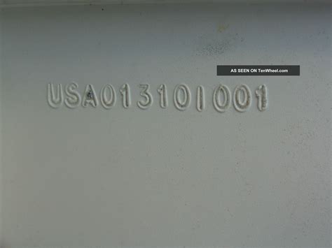 2001 Mercury Water Mouse