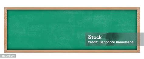 흰색 배경에 고립 된 나무 프레임빈 녹색 칠판 복사 공간 또는 텍스트의 경우 0명에 대한 스톡 사진 및 기타 이미지 0명 개념 개념과 주제 Istock