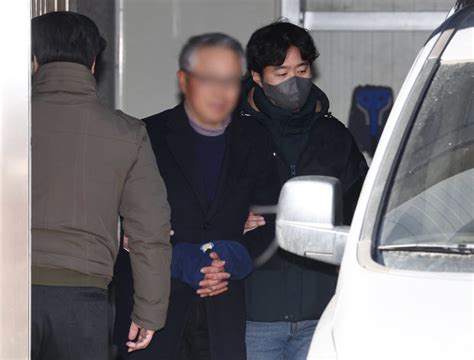 ‘서부지법 폭동 전광훈 교회 특임전도사 오늘 첫 공판혐의 부인할까