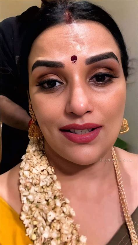 Meera Vasudevan Lakshmi Nakshatra Ranjitha Menon Indian Beauty