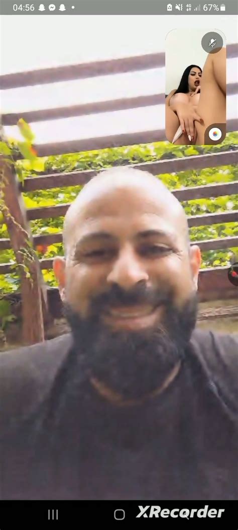 فضيحة لبناني Simon Mahfouz هو يمارس العادة سرية مع فديو وهمي عاجل فضيحة