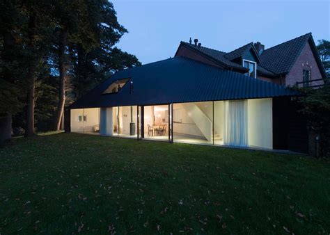 Barend Koolhaas Triangular House Has Blackened Timber Walls