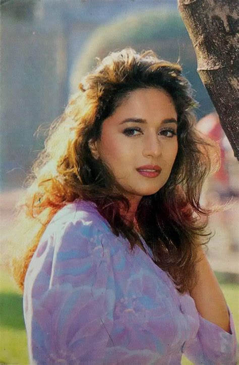 Retro Bollywood Madhuri Dixit Most Beautiful Indian Actress