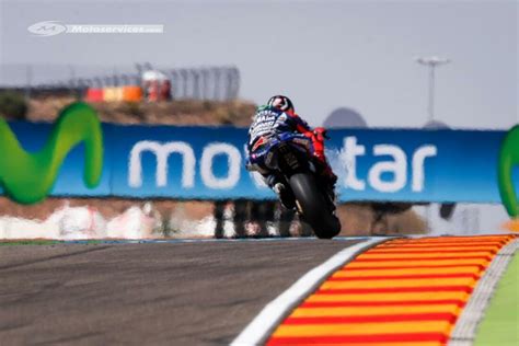 Moto GP 2015 En Aragon Zarco Et Rossi Ratent Leur Coup