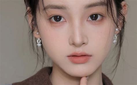 10分钟搞定的顿感日常妆！不化睫毛版 哔哩哔哩