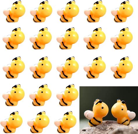 Titihuirie 50pcs Micro Landscape Bee Mini Resin Bee Figurines Miniature Bees For Diy