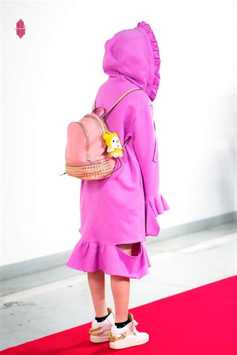 자신만의 패션세계가 확고한것 같은 여돌 인스티즈 Instiz 이슈 카테고리