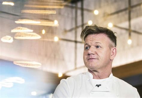 Gordon Ramsay Opens Hells Kitchen On Las Vegas Strip — Video Las