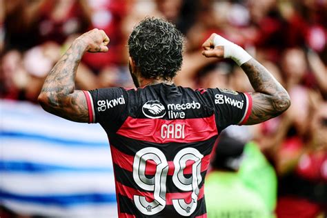 Fim Da História Relembre A Passagem De Gabigol Pelo Flamengo